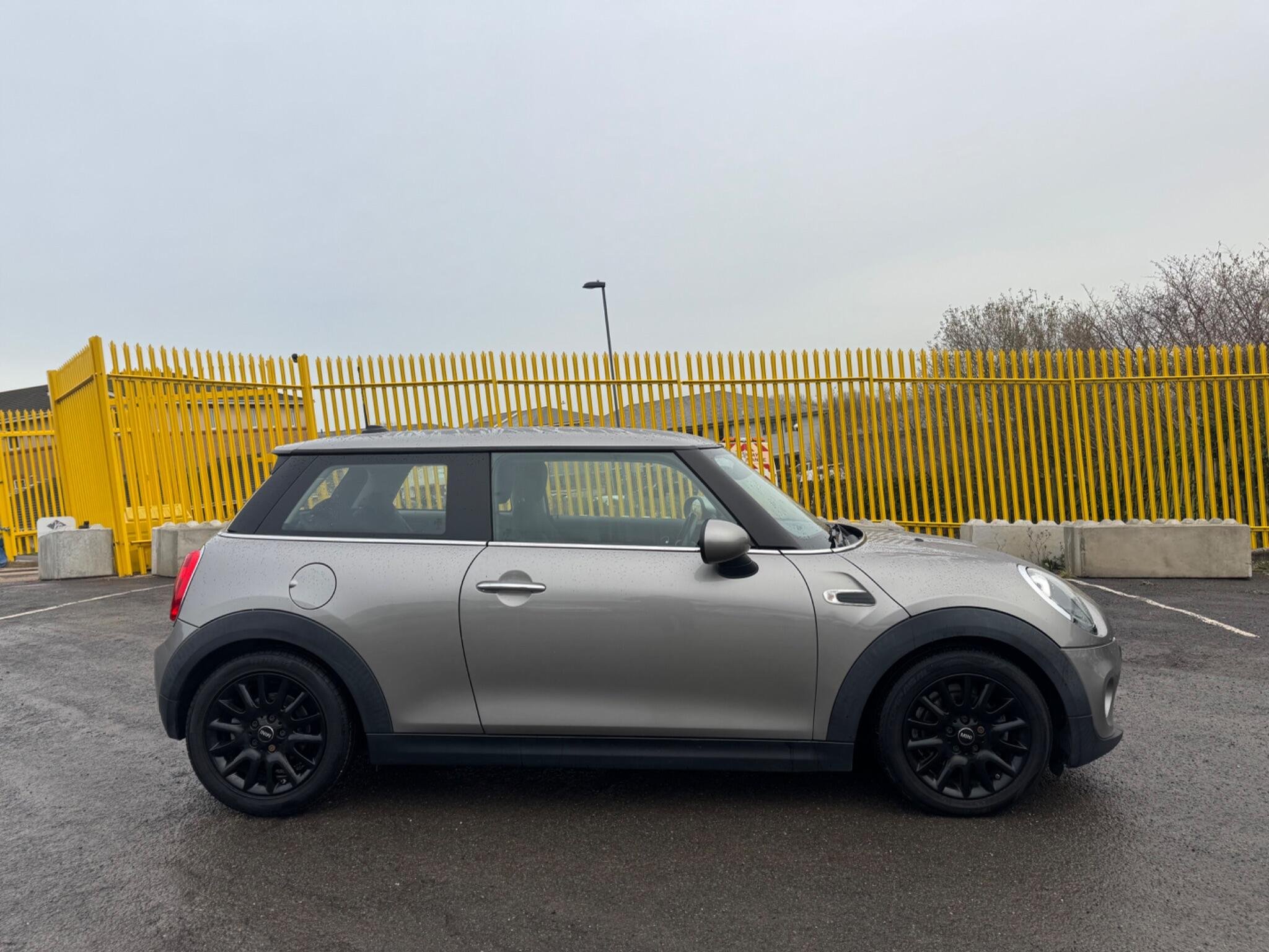 Used 2016 Mini Hatch 1.2 One Euro 6 (s/s) 3dr for sale in Bristol ...